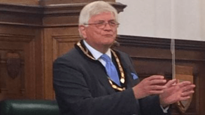 Godalming's Surrey County Councillor Peter Martin resigns as Chairman ...