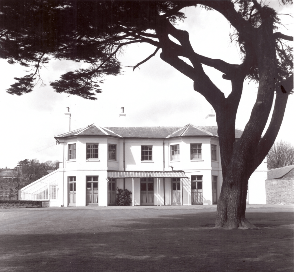 Has one of Farnham's iconic buildings been trashed? - Waverley Web